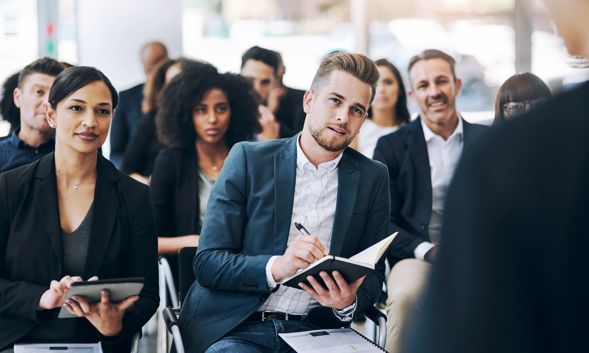 Más allá del servicio: Axity tu aliado estratégico en la evolución ...